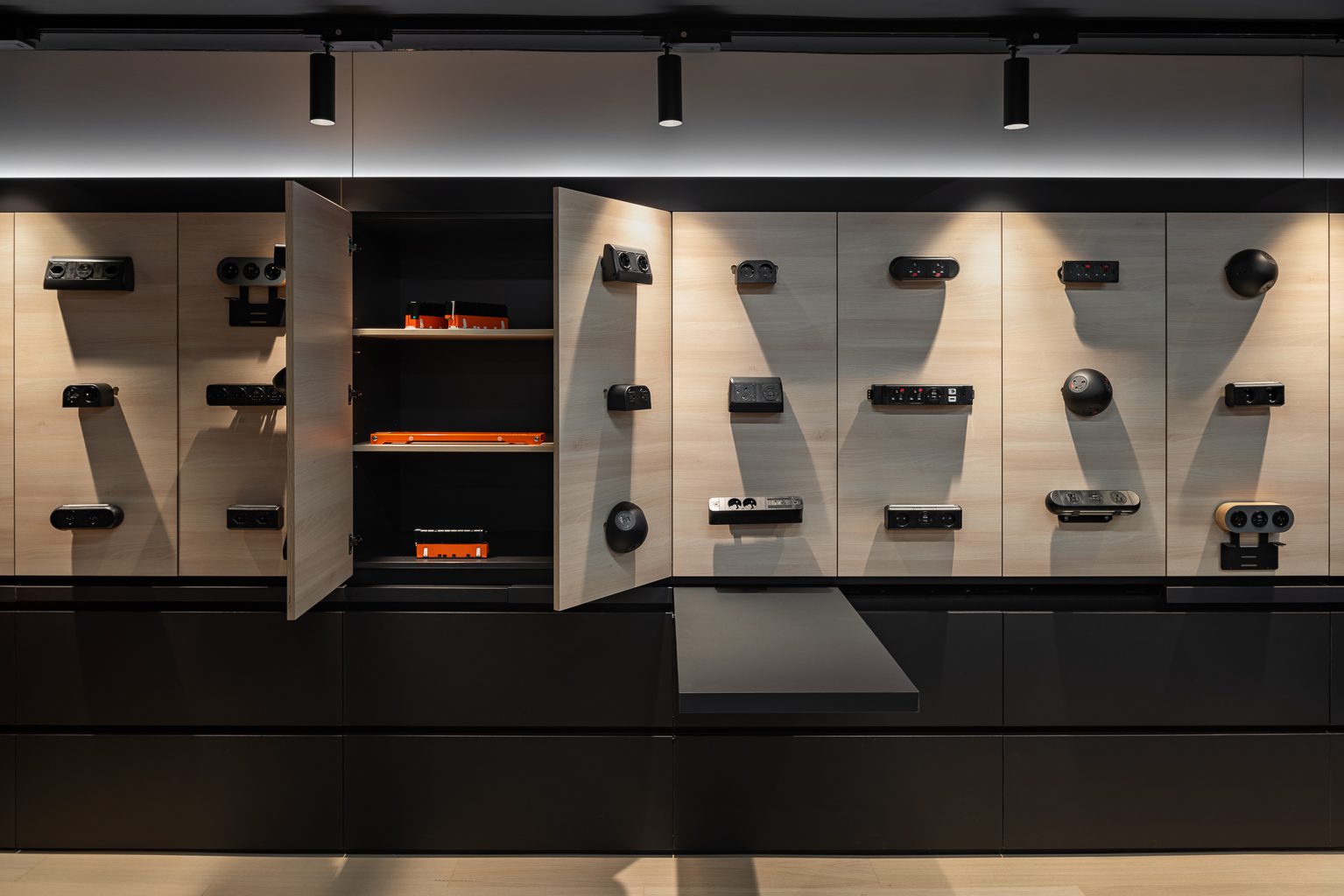 OE Showroom – Case Study – OE Electrics