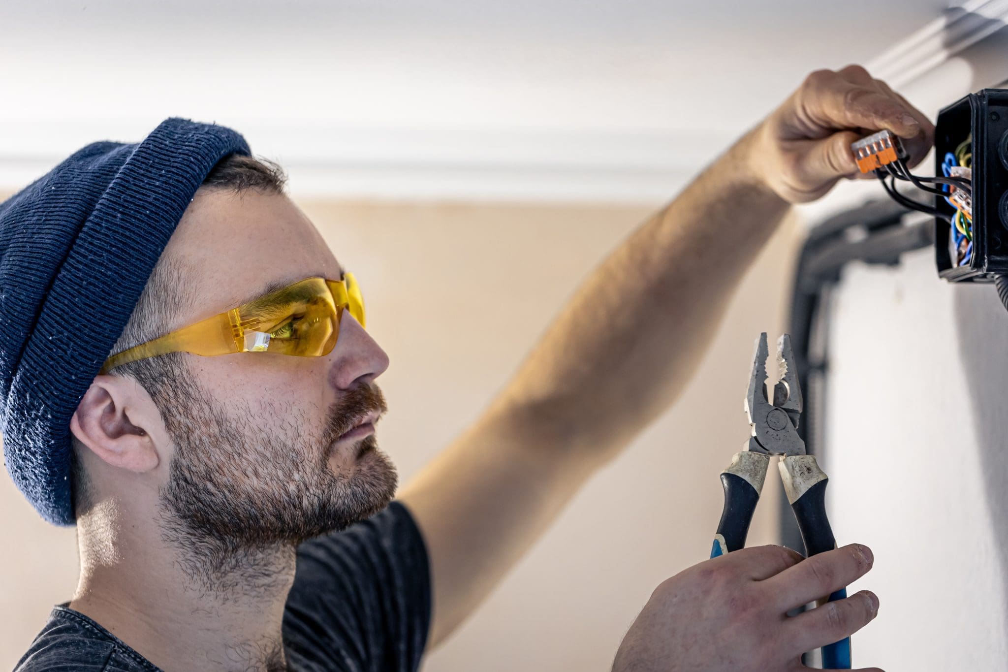 AC & DC Power – What's the difference? – OE Electrics